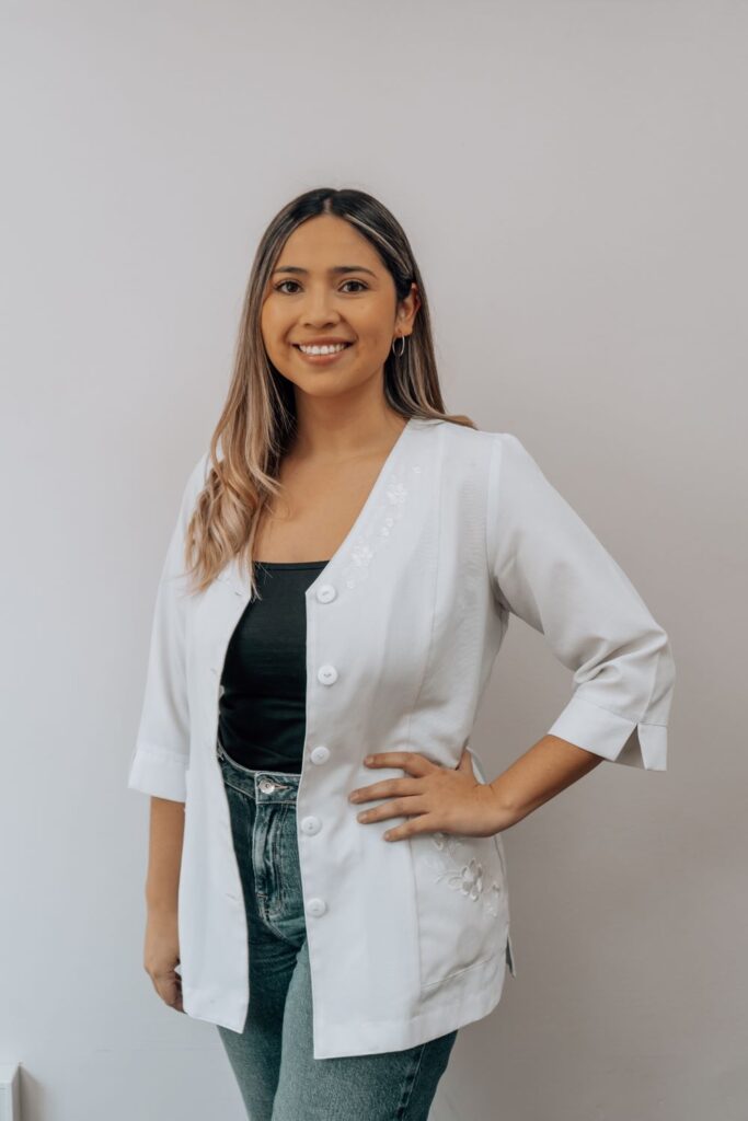 Camila Salinas – CEWebs